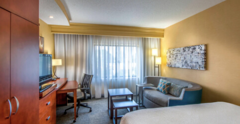 Courtyard by Marriott Greensboro Airport